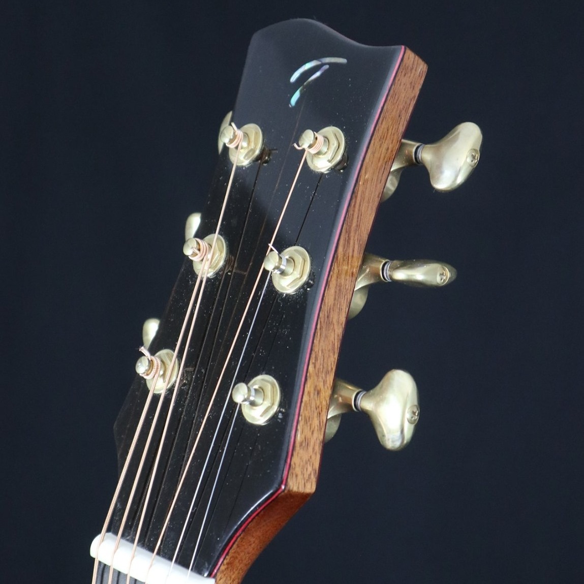 FE Tellier Guitars - Luthiers