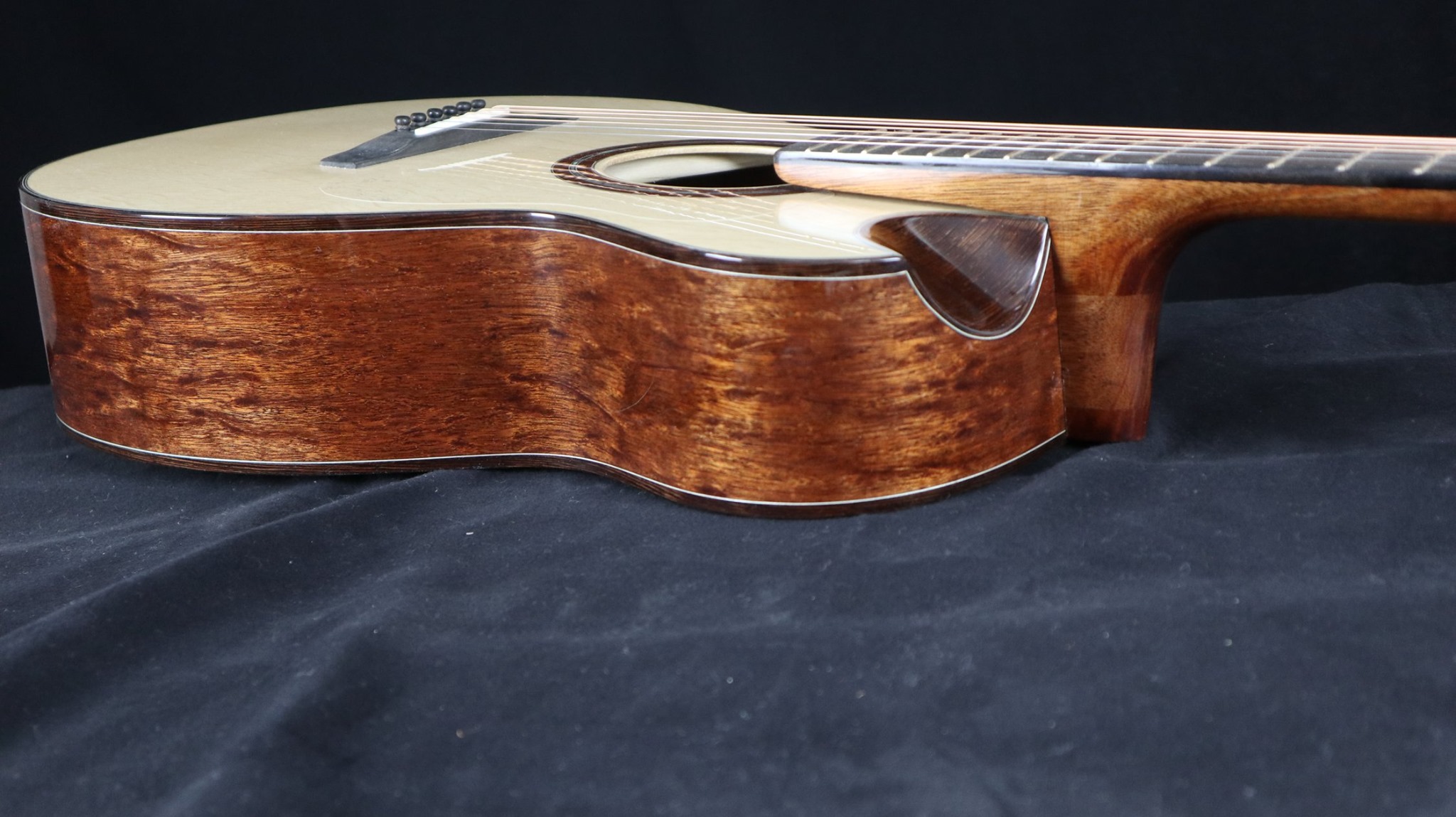 FE Tellier Guitars - Luthiers