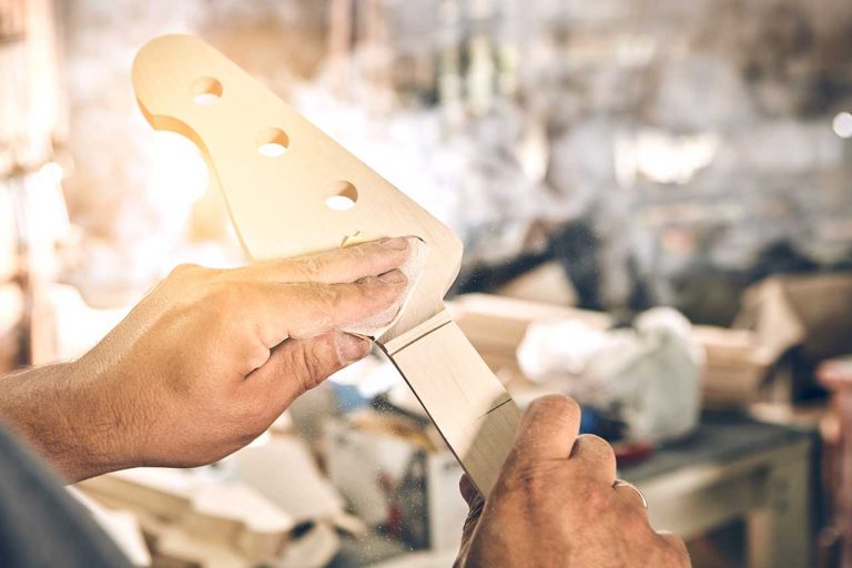 Choosing the Right Guitar Neck Profile: A Guide for Guitarists and ...