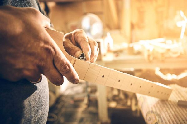 Choosing the Right Guitar Neck Profile: A Guide for Guitarists and ...