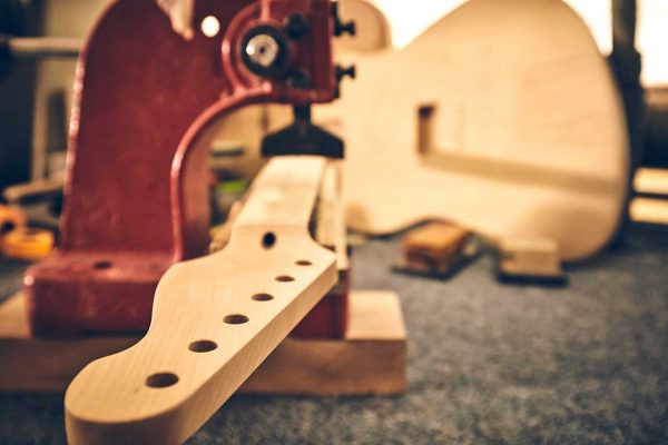 Choosing the Right Guitar Neck Profile: A Guide for Guitarists and ...